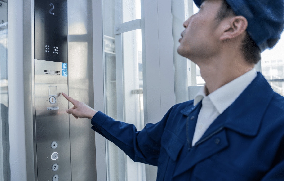 Does an Elevator Require a Dedicated Phone Line?